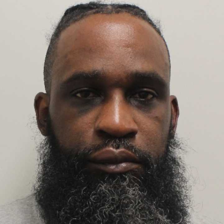 Stab Victim Airlifted, Man Accused Of Attempted Murder For Bar Fight In ...