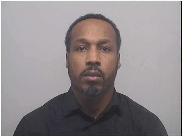 Stamford Convicted Felon Charged With Having Assault-Style Guns | New ...