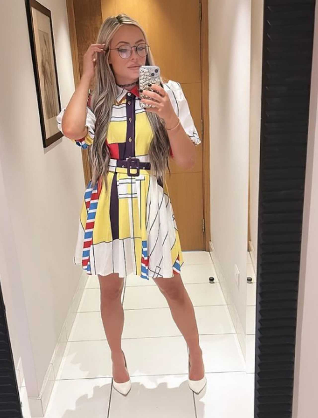 North Jersey's Liv Morgan Regains WWE Tag Title | Wyckoff-Franklin ... North Jersey's Liv Morgan Regains WWE Tag Title | Wyckoff-Franklin ...