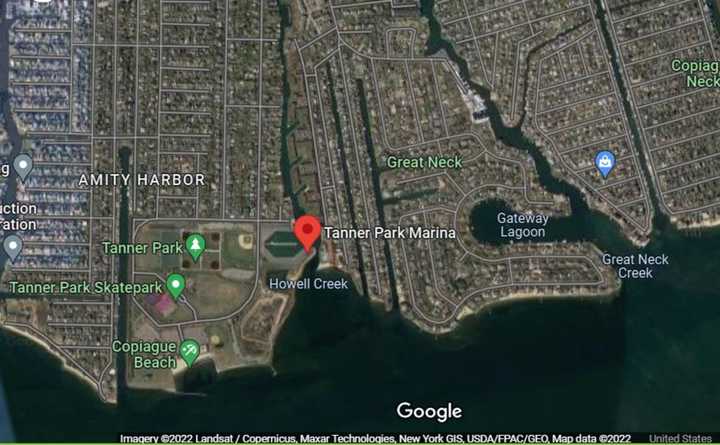 Park Ranger Shoots Man Who Lunged At Him With Knife On Long Island ...