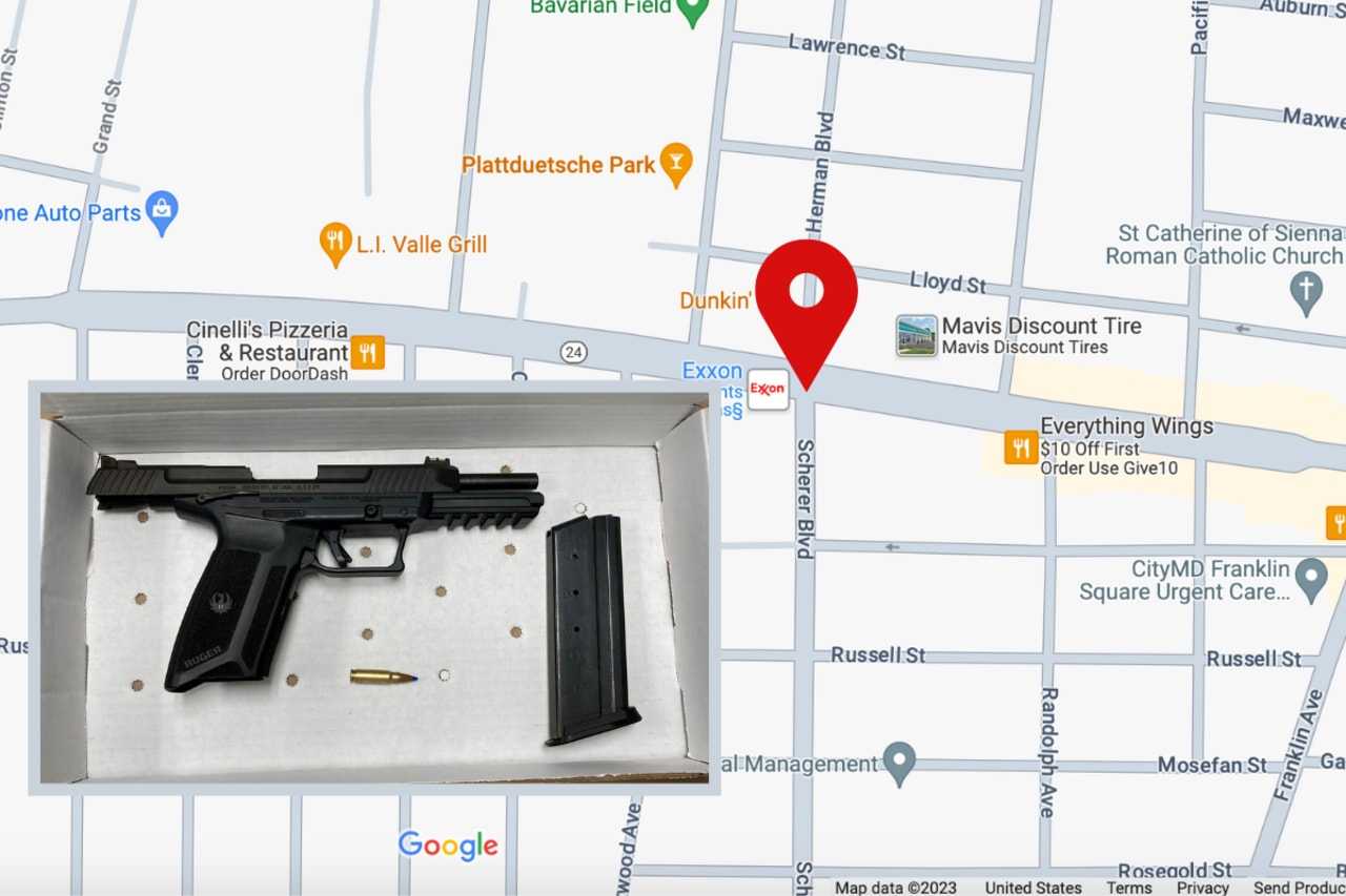 Man Flees Traffic Stop Crashes Into Cars Gun Recovered From Long