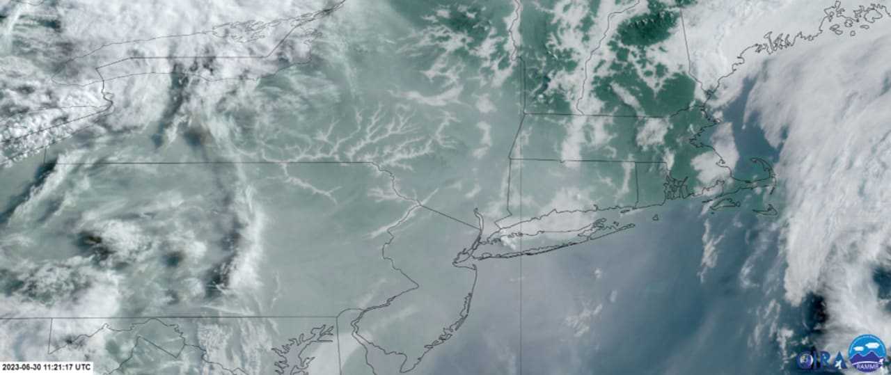 New Update: Smoke From Canadian Wildfires Reaches 'Unhealthy' Level ...