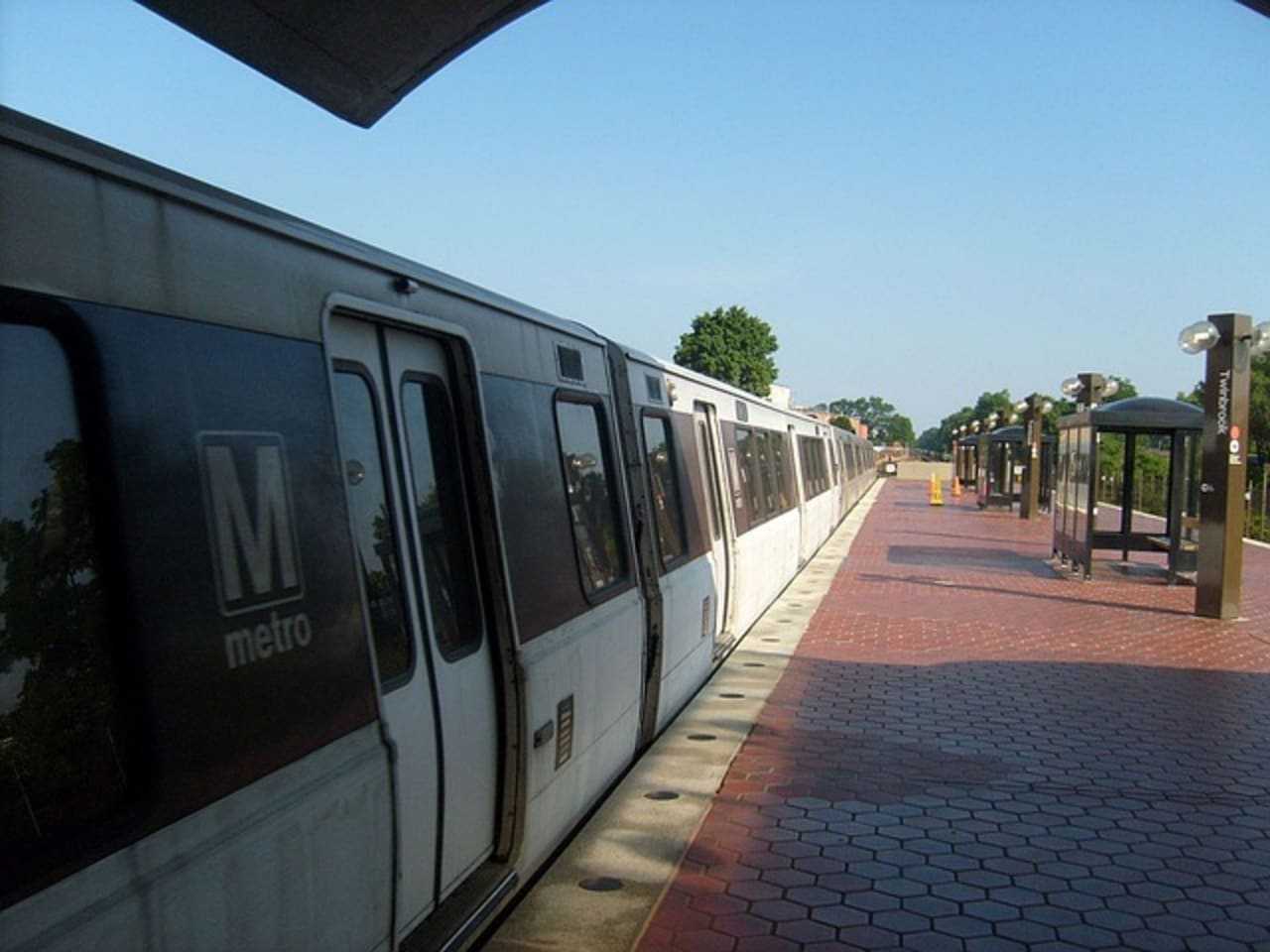 Man Electrocuted, Killed After Push Onto Subway Tracks In Baltimore ...