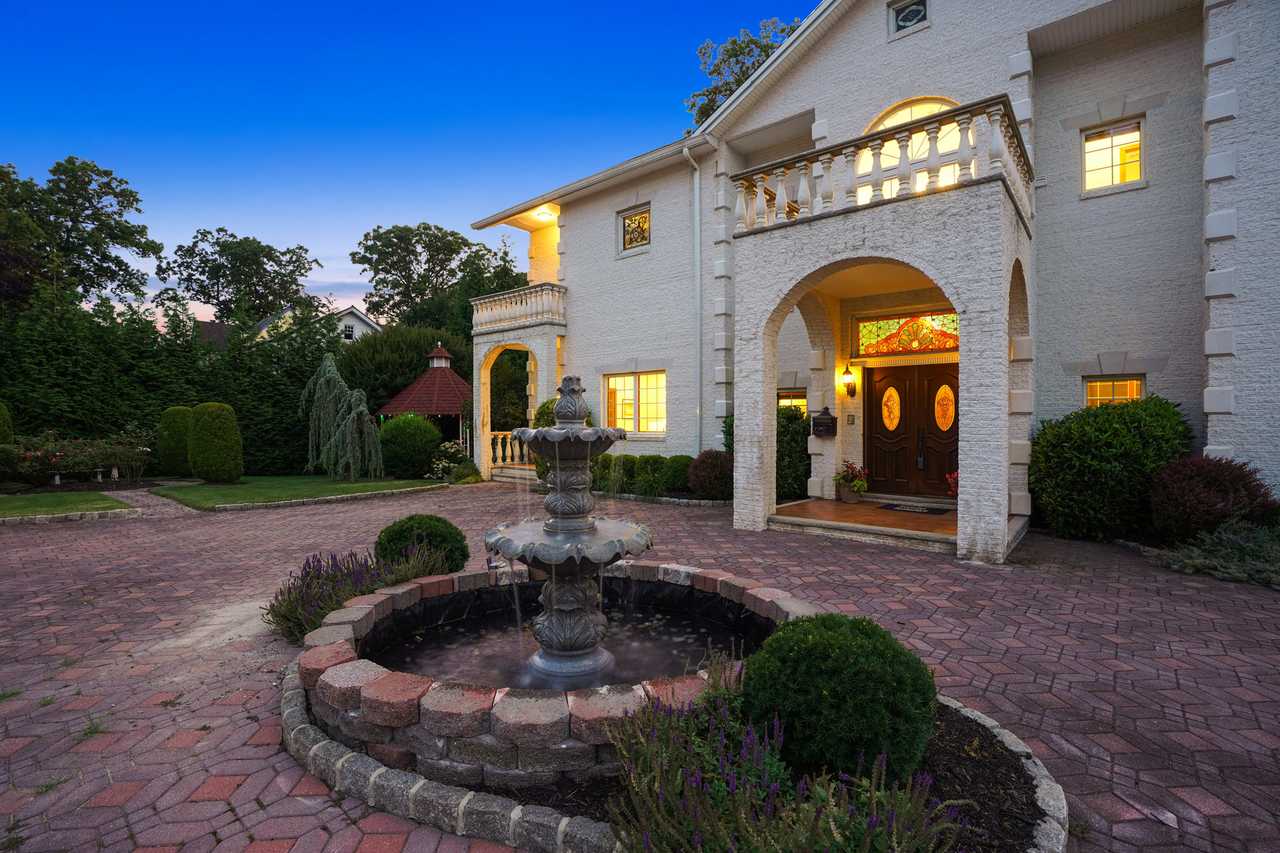 Million-Dollar Listing: $1M Montclair Mansion Has Private Balcony ...