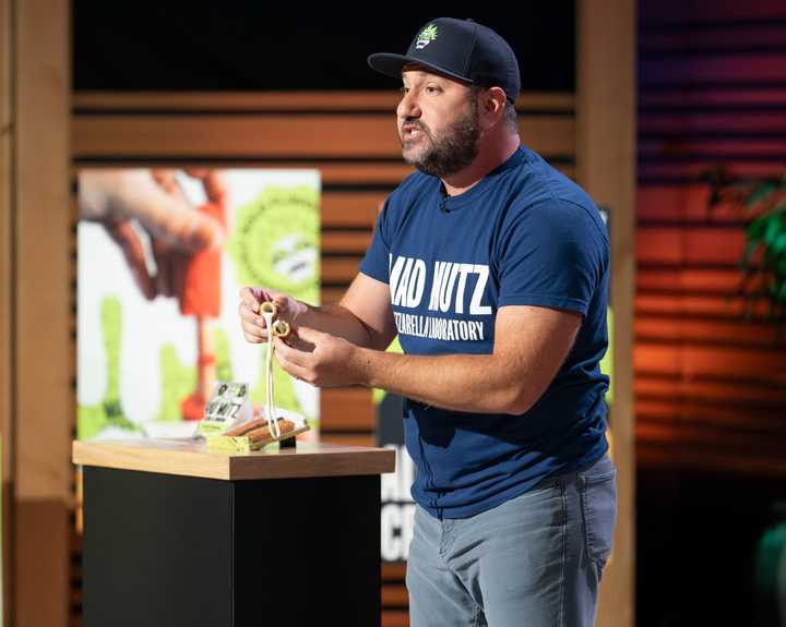 'Shark Tank' Deal Goes To Glitter-Crusted, Truffle-Laced Mozzarella ...