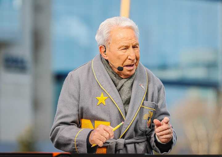 Lee Corso Retiring From ESPN's College GameDay: 'Indelible Force' In ...