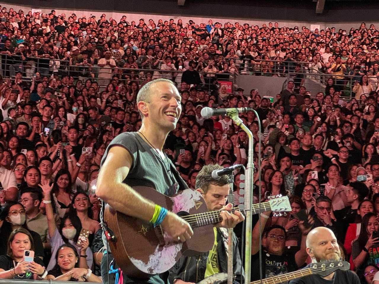 Coldplay’s ‘Music Of The Spheres’ Tour Lights Up Gillette Stadium July ...