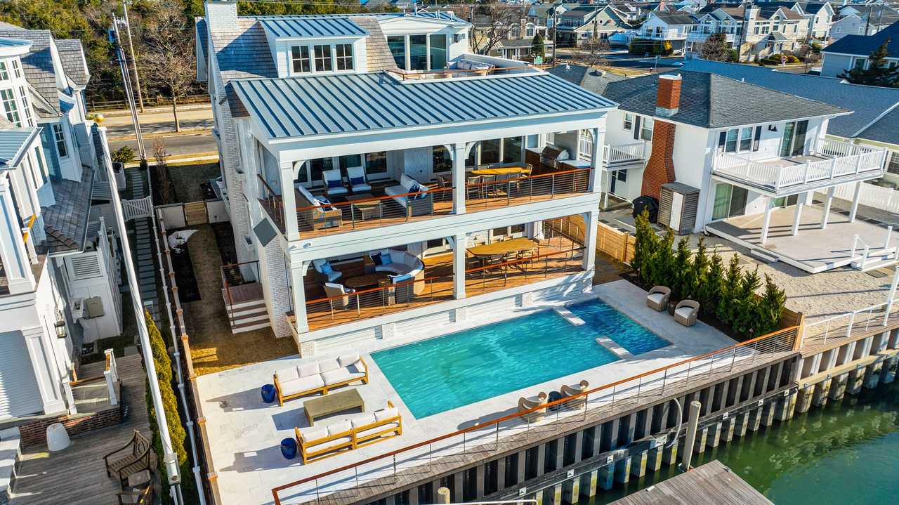 $12.5M Bayfront Beauty: NJ Beach Estate Has 5-Stop Elevator, Rooftop ...