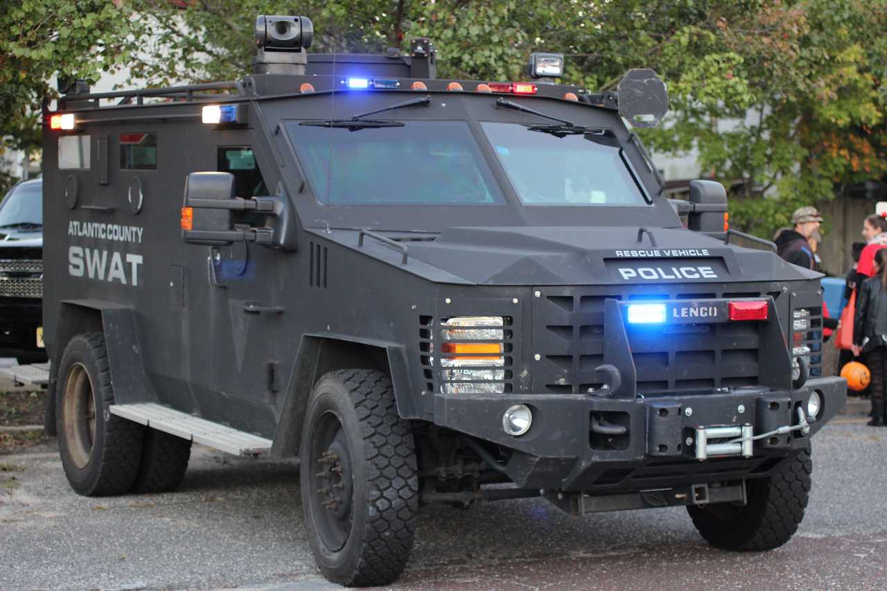 Jersey Shore Man Admits To Having Unregistered Machine Guns, Modified ...