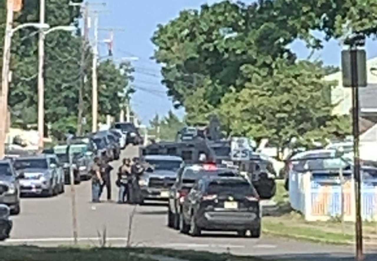 Woman Let Murder Suspect Stay With Her For Days In Toms River Before ...