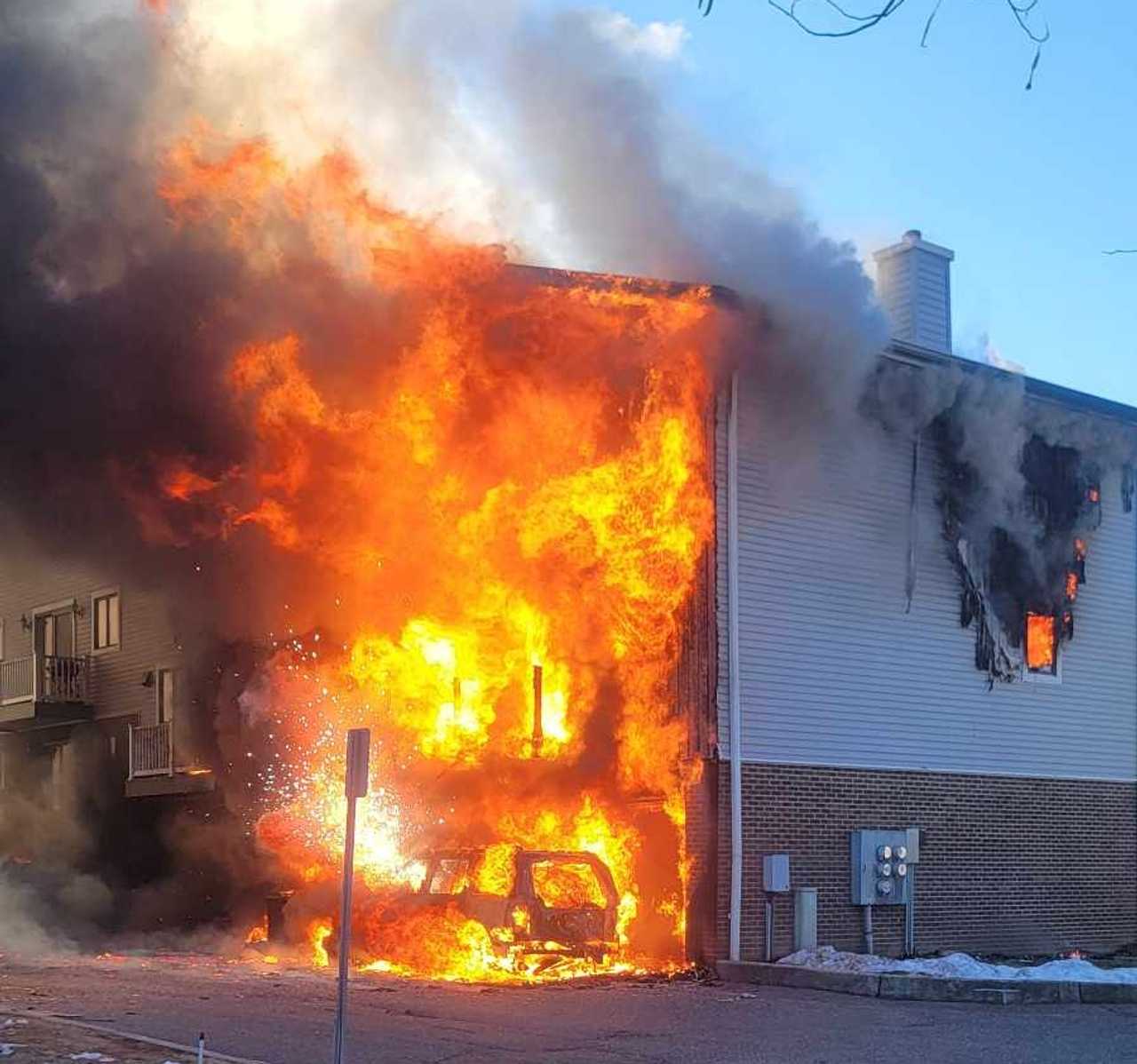 Video: 10 Families Displaced By Leonia Condo Fire, Officials Say ...