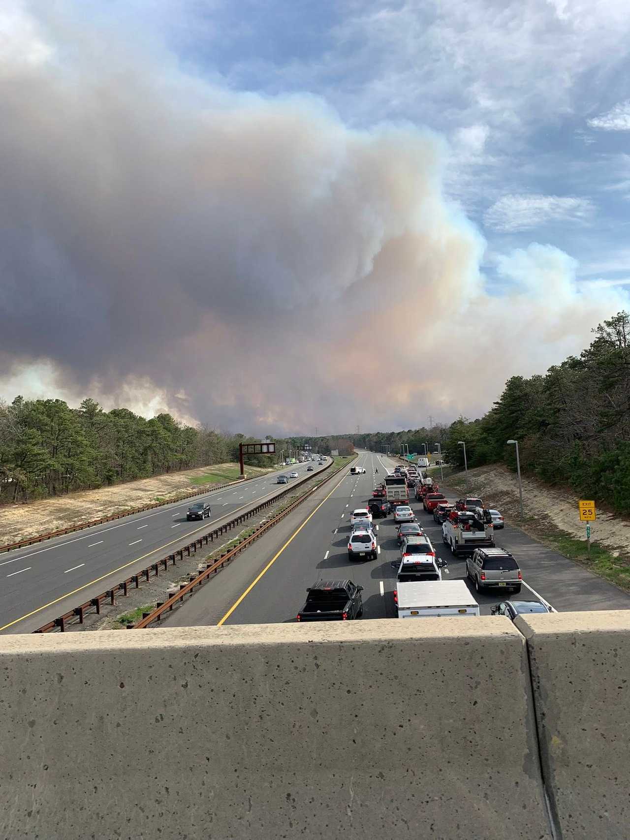 3K Residents Evacuated In NJ Wildfire, 3,200 Acres Burned: Officials ...
