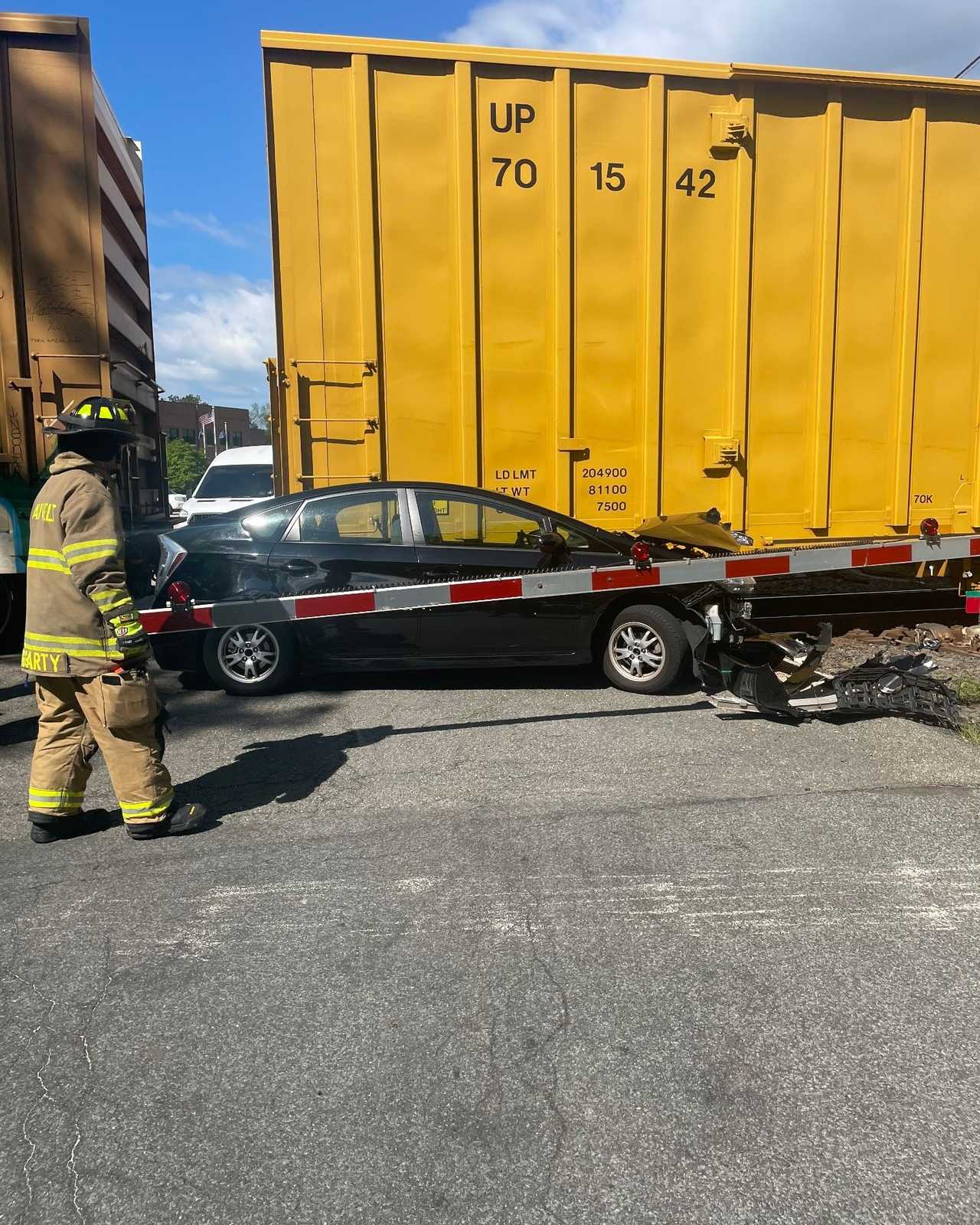 Car Struck By Train At NY Railroad Crossing | Greenburgh Daily Voice