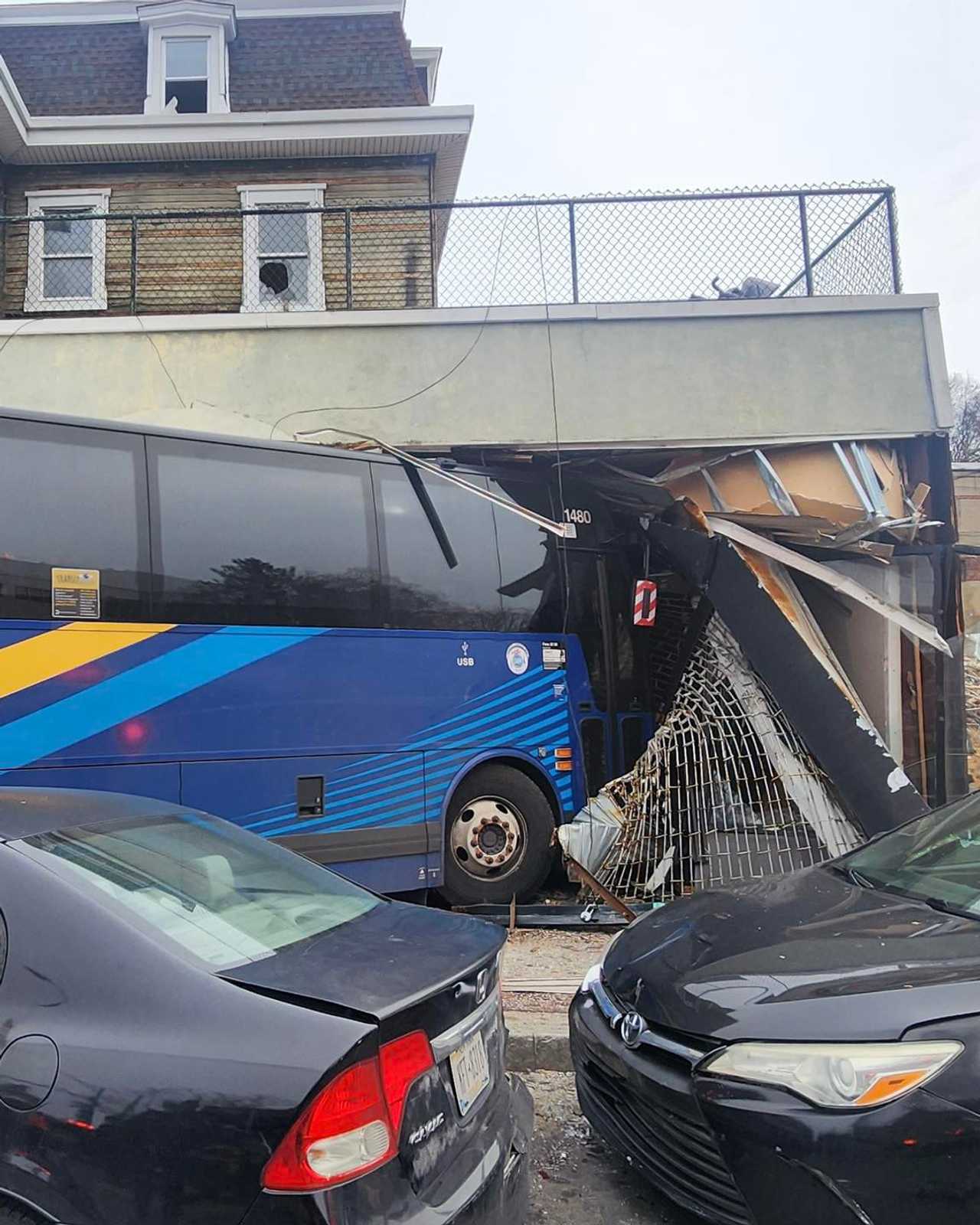 MTA Bus Crash: Mayor Calls For Depot To Be Moved From Westchester To ...