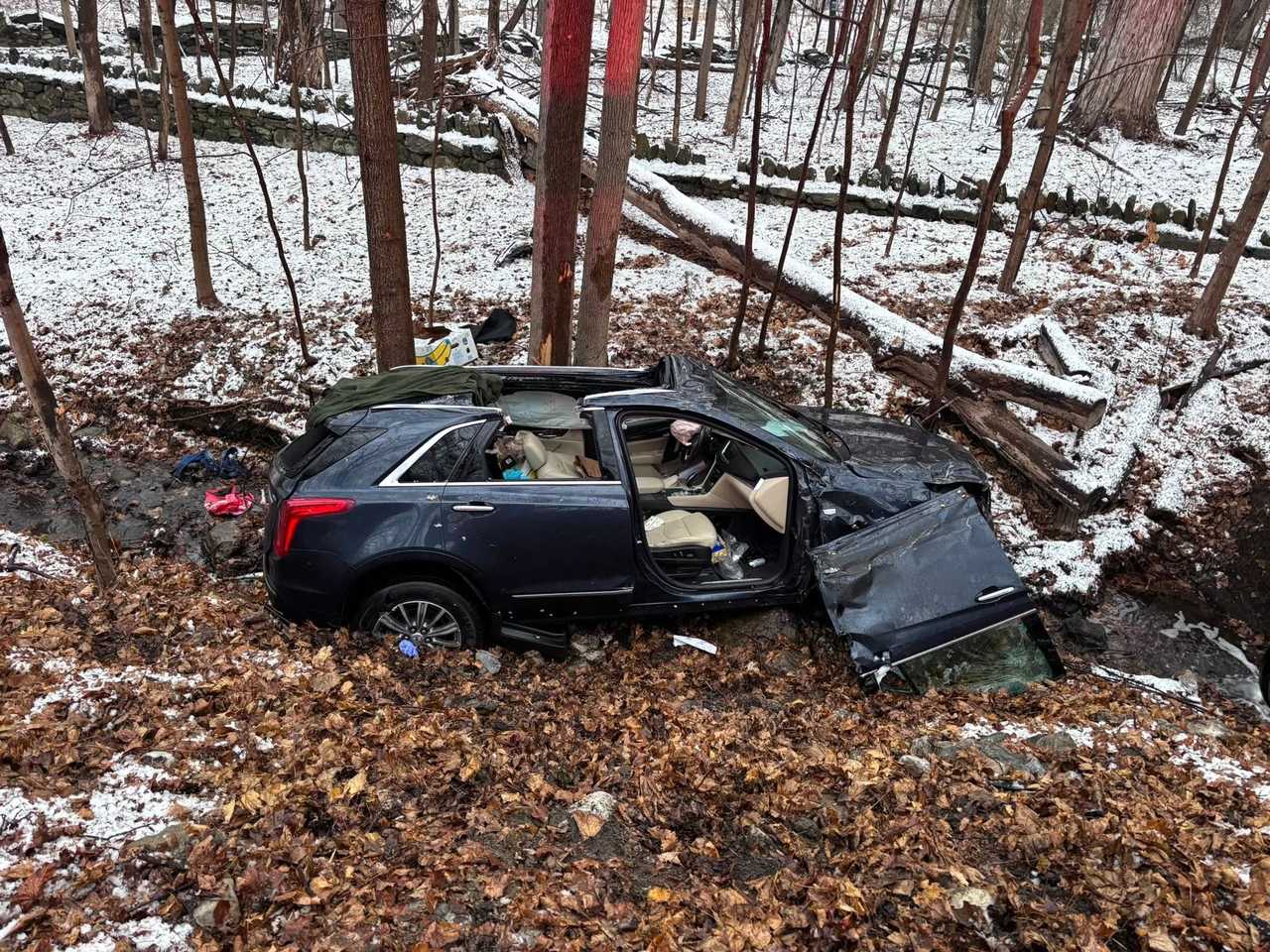 Rollover Crash Sends Car Into Woods In Hudson Valley, Injures Driver ...