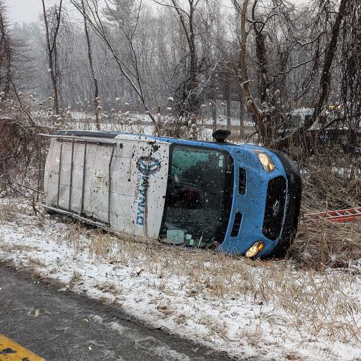 Van Overturns On Snowy Stretch Of Route 9A In Northern Westchester ...
