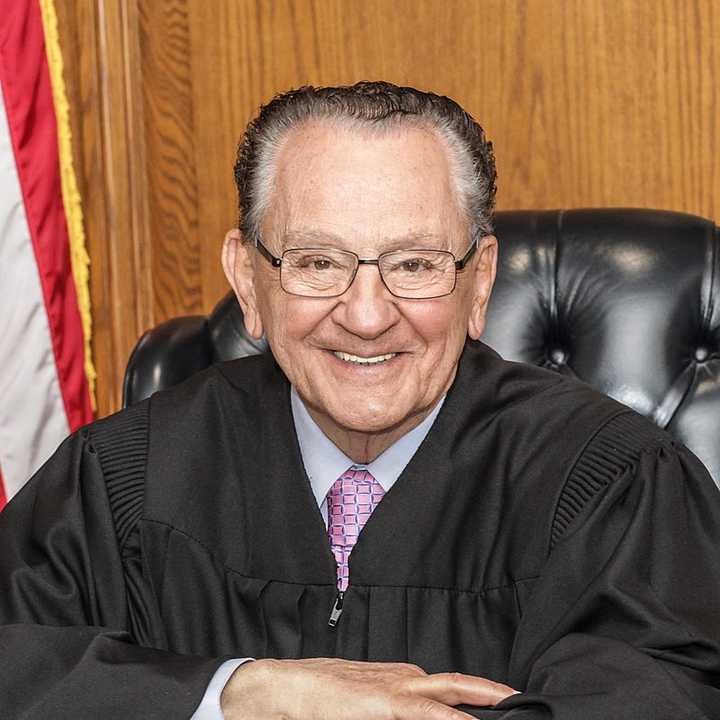 The Courtroom King Of Kindness: Watch Judge Frank Caprio’s Funniest ...