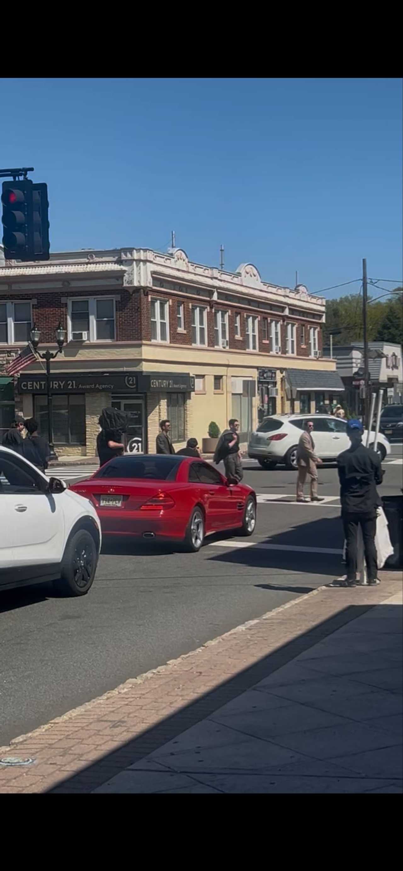 Jonas Brothers Spotted Filming In North Jersey, Fans Scramble To ...