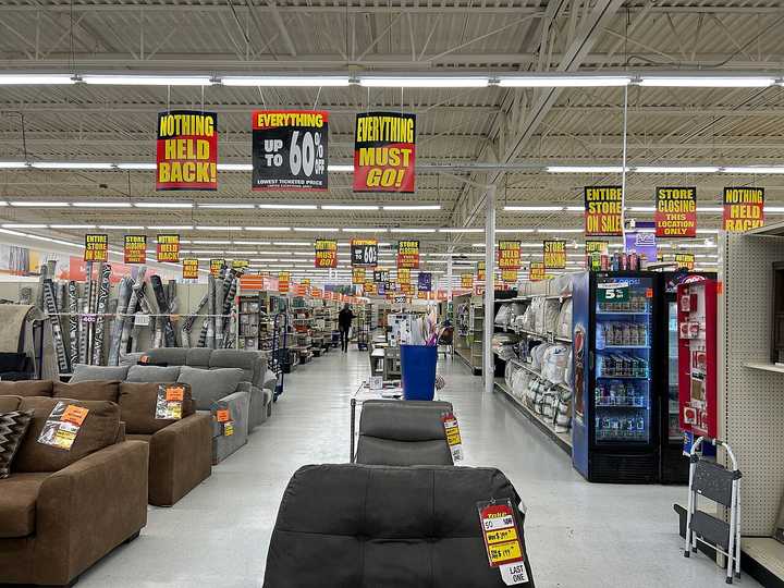 Big Lots Reopening 130+ More Stores In Discount Chain's Revival: See ...