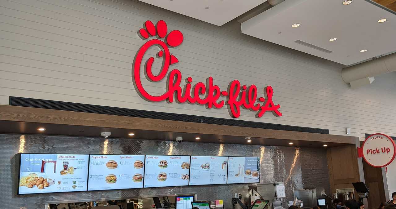 Win Free Chick-fil-A With Help From Chain's Famous Cows: Here's How ...