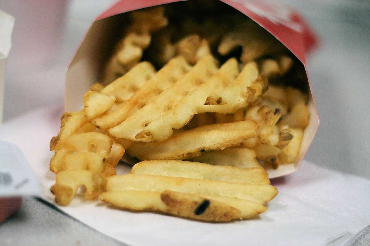 Chick-fil-A Tweaks Waffle Fries After Fans Blast Previous Recipe: '6000 ...