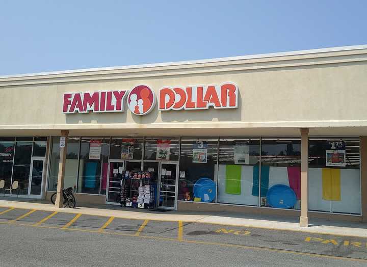 Dollar Tree Sells Family Dollar For $1B As Tariffs, Online Rivals ...