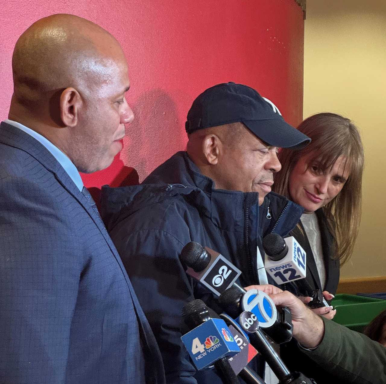 Judge Overturns NFL Lineman's Father's Conviction In Decades-Old Hudson ...