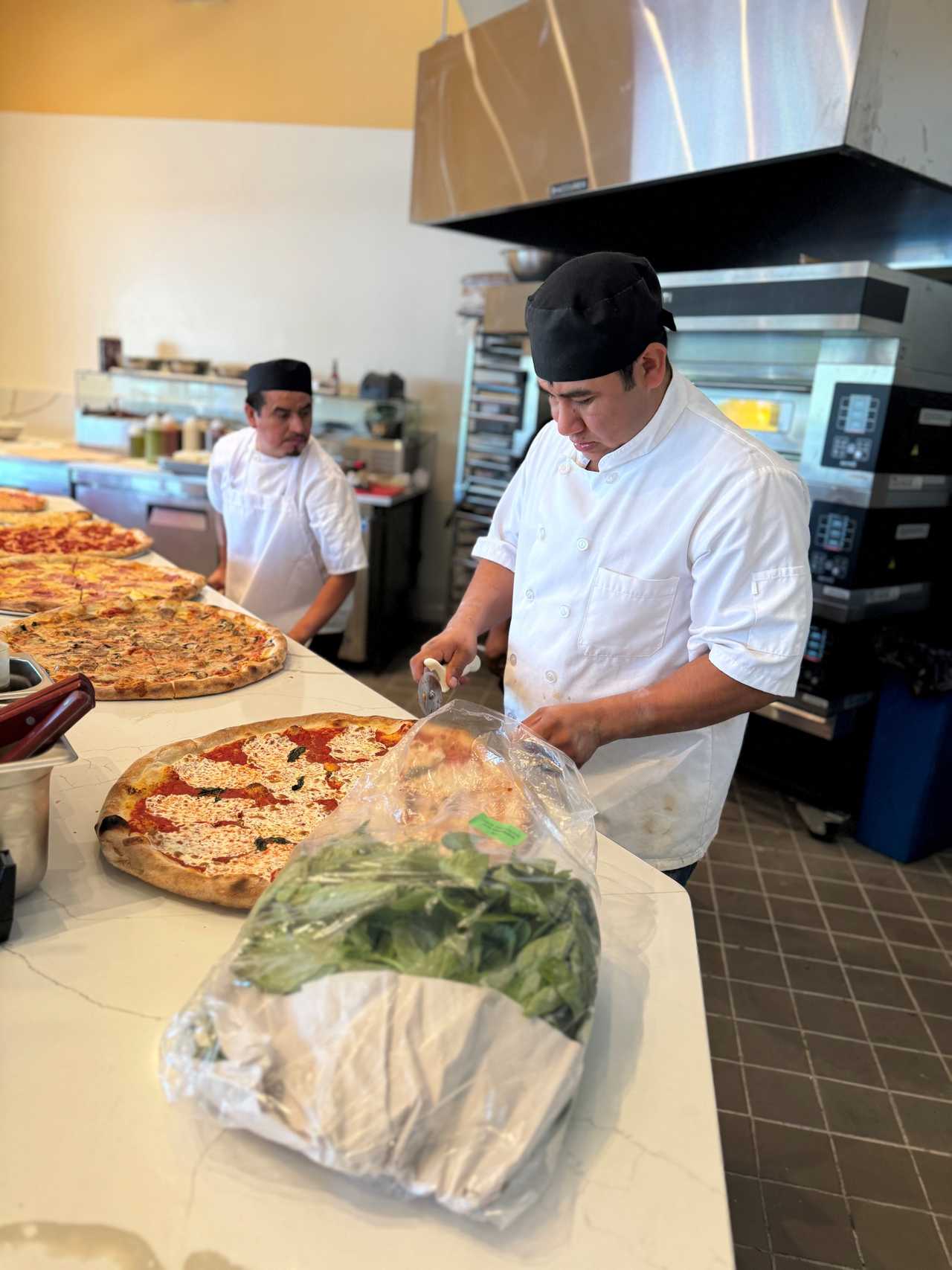Fast-Casual Pizzeria Opens At Shopping Center In Westchester | Rye ...