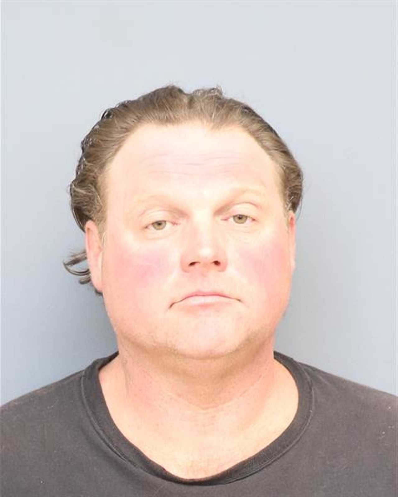 Shotgun-Wielding Man Shouting Racial Slurs At Shoppers In Maryland ...