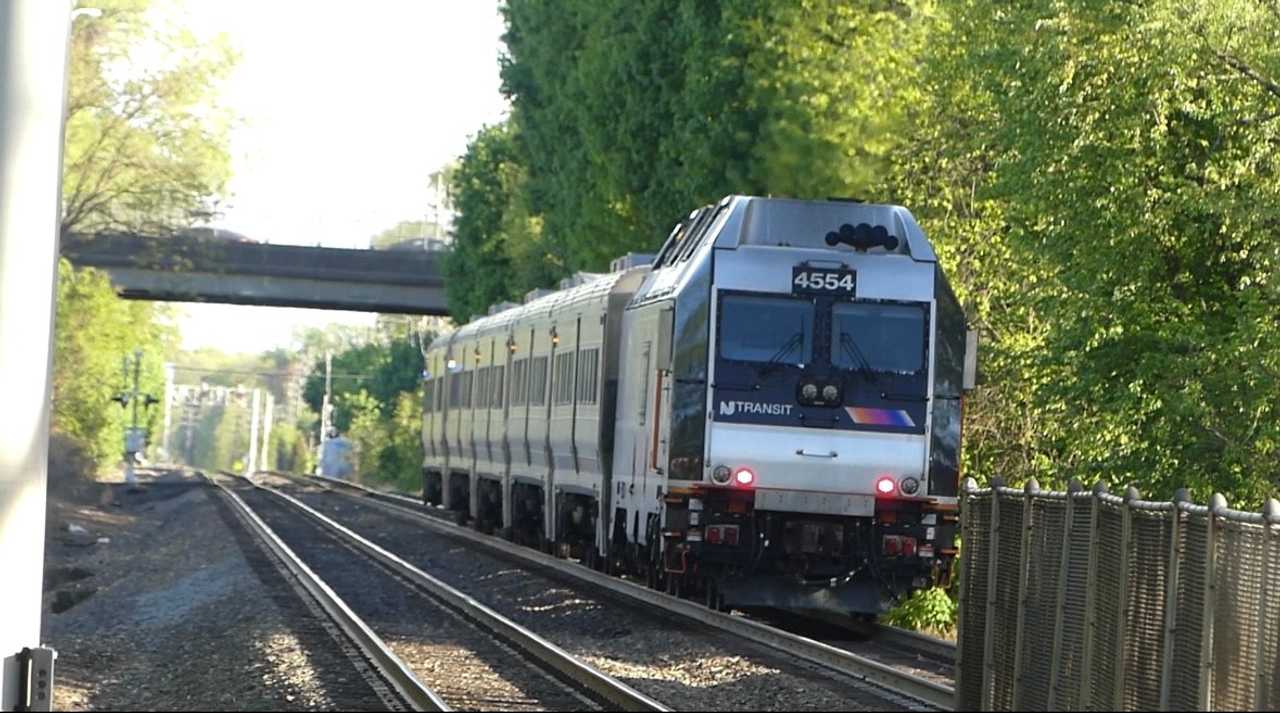 Man Killed After Struck By Train In Cranford: NJ Transit | Cranford Daily Voice