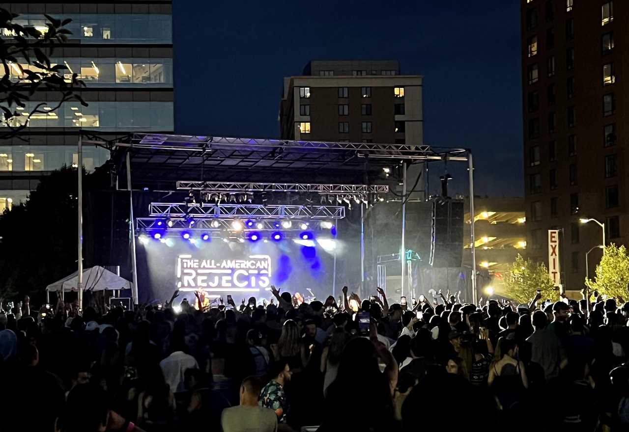 'Alive At Five' Takes Final Bow After 27 Years Of Rocking Stamford ...