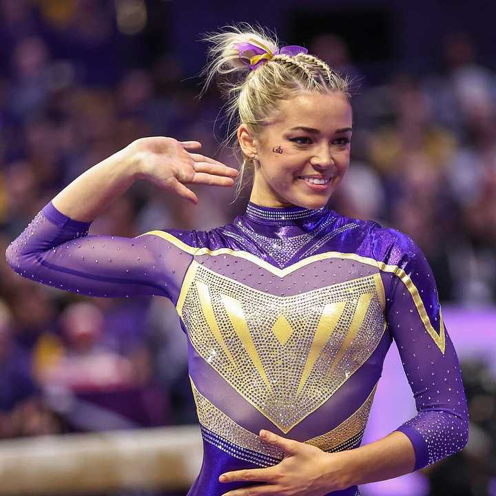 Group Of Middle-Aged Stalkers Have Been Chasing Livvy Dunne Through ...