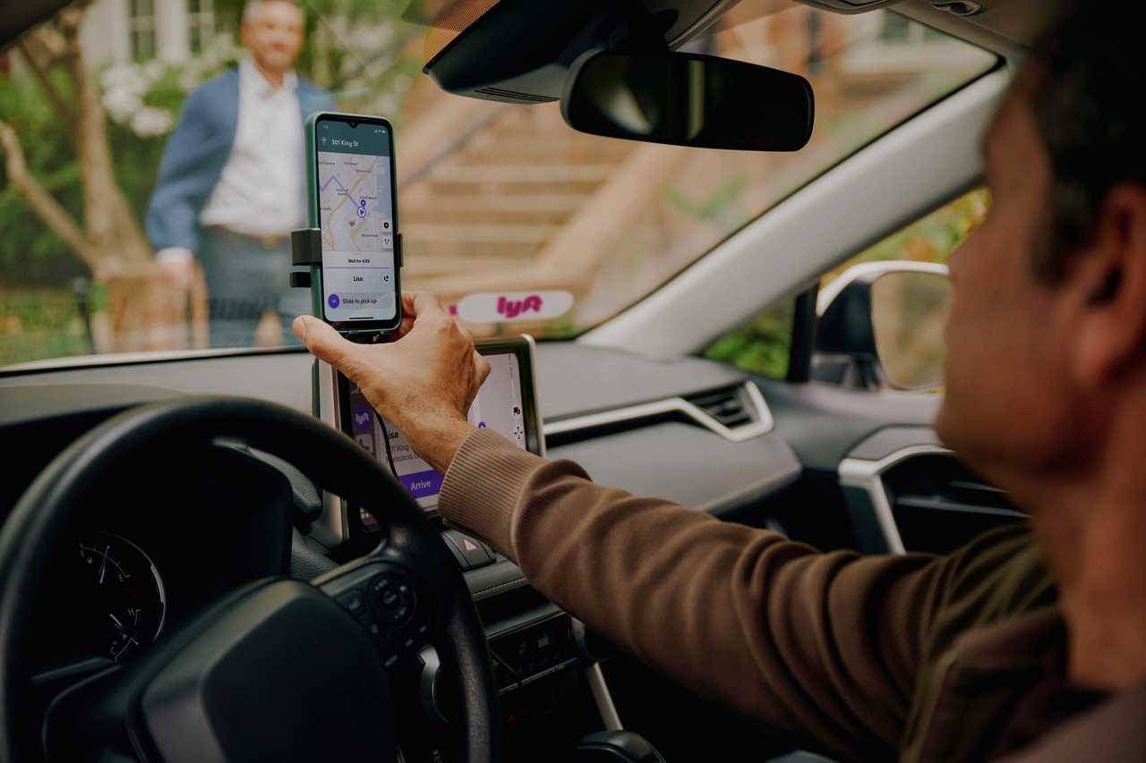 Lyft Now Lets Riders Favorite Drivers – Or Block Them for Good ...