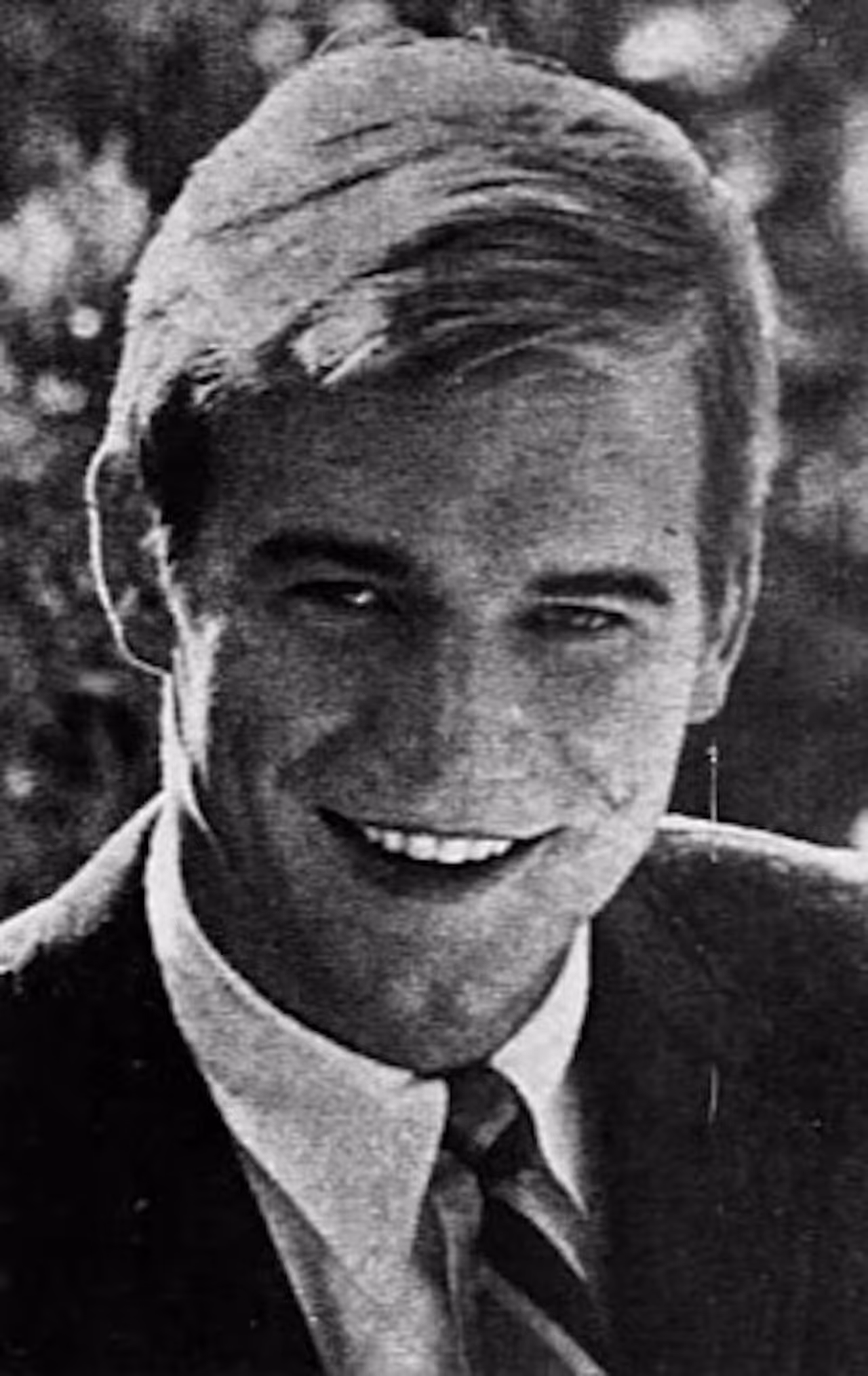 Actor Roger Ewing Dies: Starred In Legendary TV Series 'Gunsmoke ...