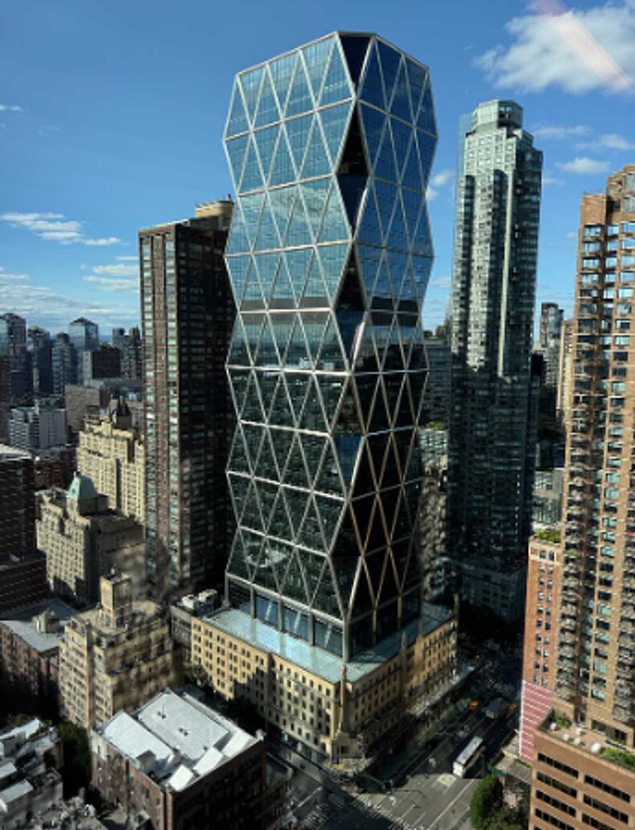Hearst Lays Off Around 200 Employees From Magazine Division, With Most ...