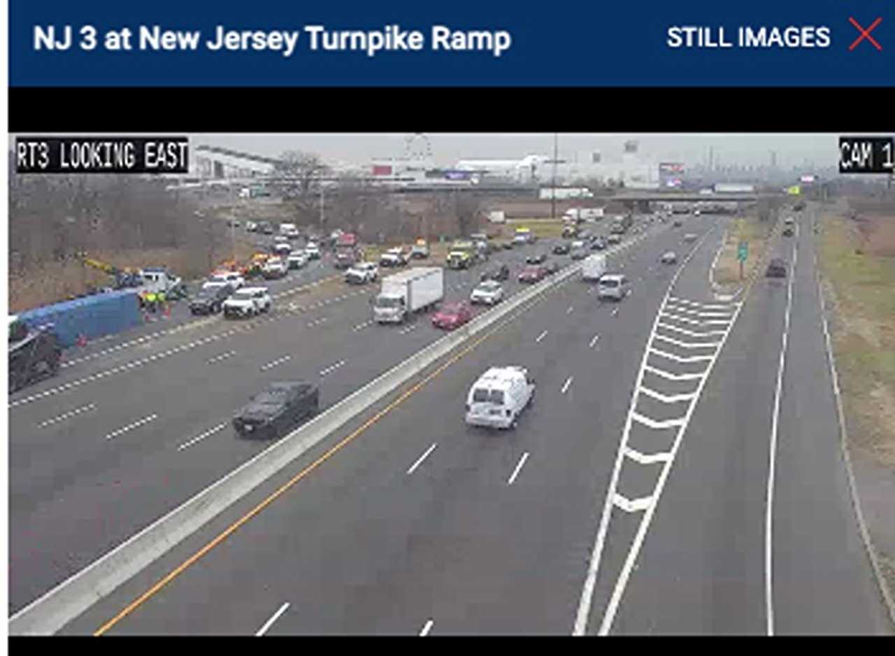 Overturned Tractor Trailer Shuts All Lanes At NJ Turnpike/Route 3 Ramp ...