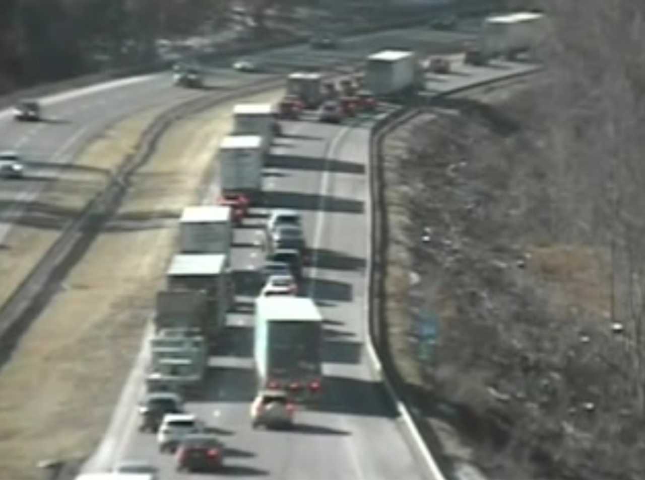 2 Dead In I-84 Crash Involving Freightliner, Government-Insured Vehicle ... 2 Dead In I-84 Crash Involving Freightliner, Government-Insured Vehicle ...