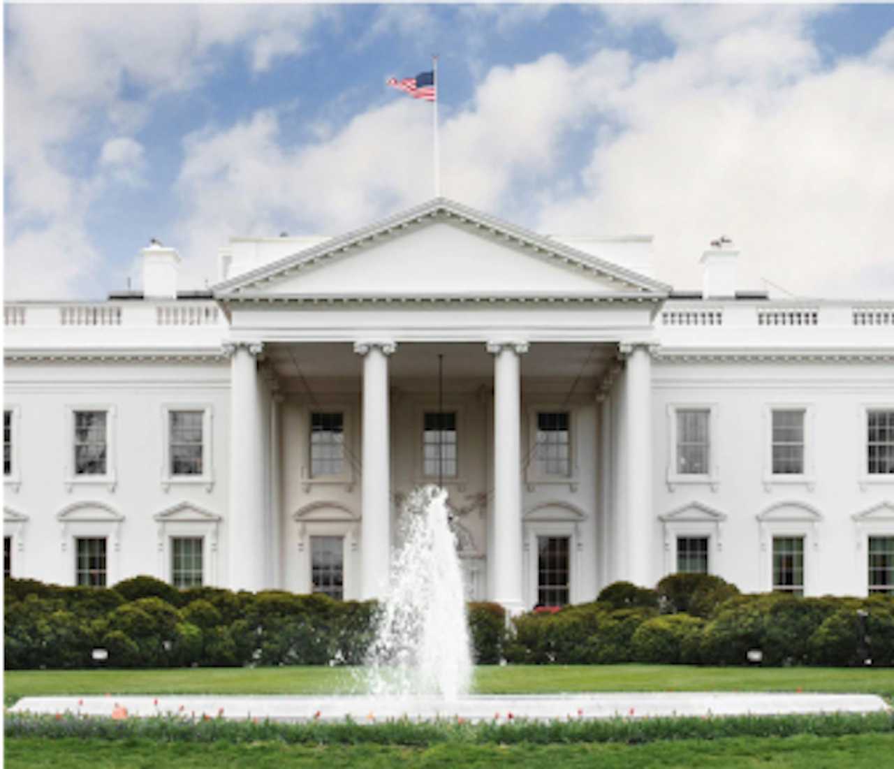 White House Press Conference Abruptly Ends After Girl Faints | Toms ... White House Press Conference Abruptly Ends After Girl Faints | Toms ...
