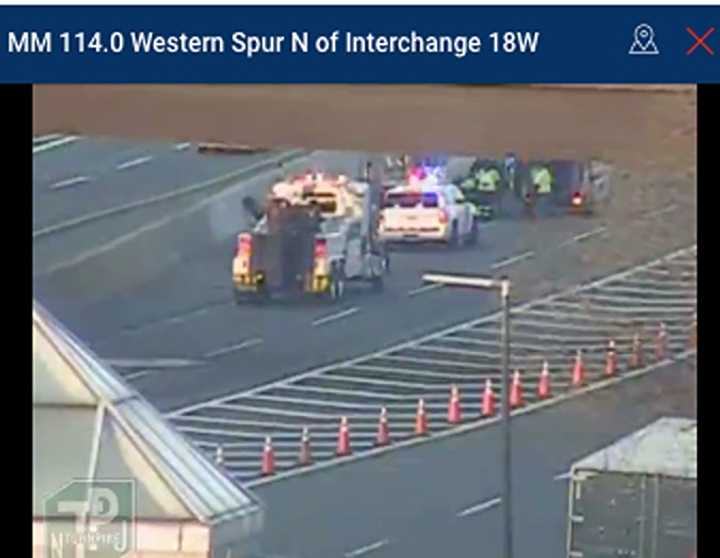 Bmw Driver 28 Dead In Bergen County Crash With Tractor Trailer On Nj