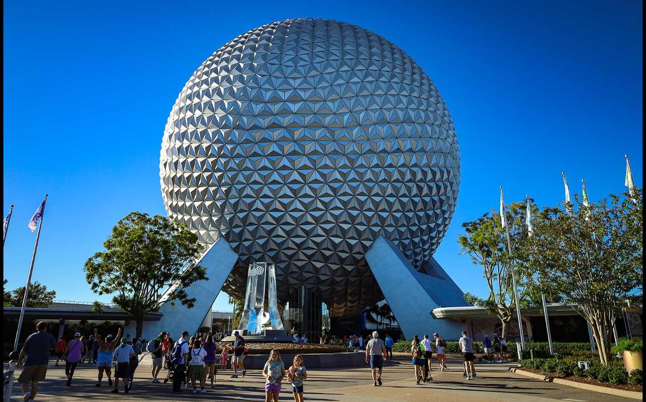 Blaze Erupts At Epcot, Sends Smoke Towering Over Disney World | North ...
