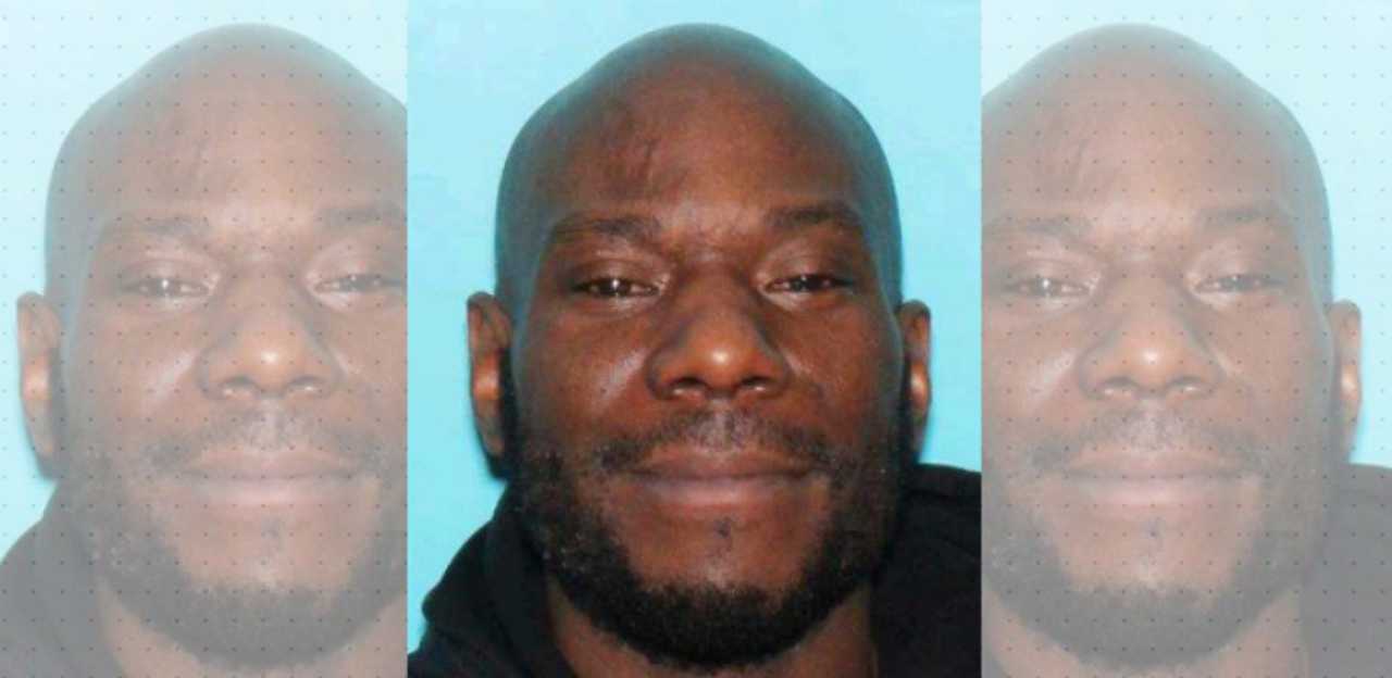 Army Reservists Smash In To Stop Carjacking As Passing Driver Is ...