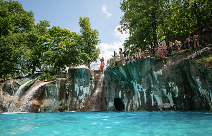One Of NJ's Largest Water Parks Is Bringing Back Iconic Old-School ...