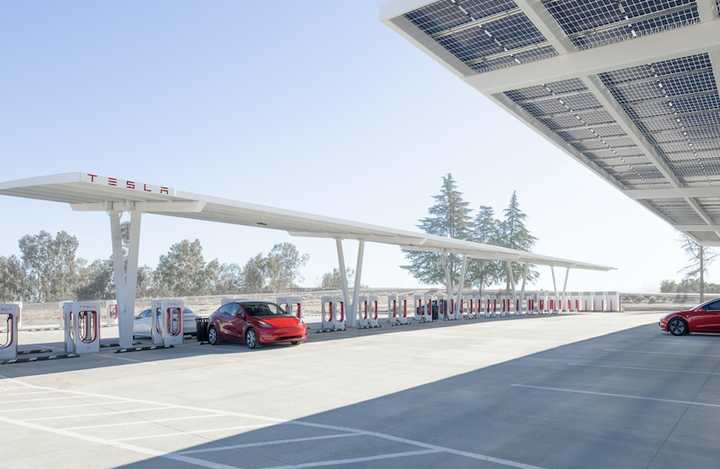 'Sounds Like Corruption': Elon Musk Slams NJ For Dropping Tesla ...