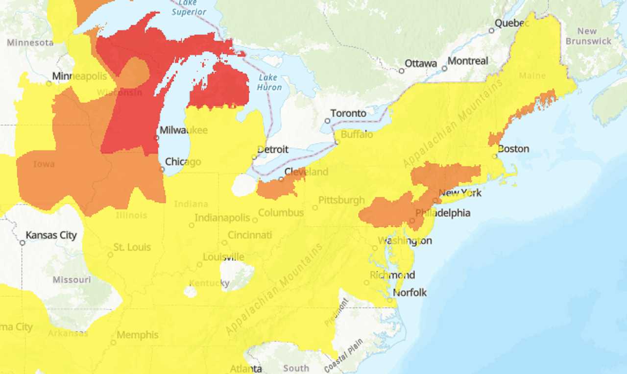 Canadian Wildfire Smoke Drifts Into Northeast Triggering Air Quality ...