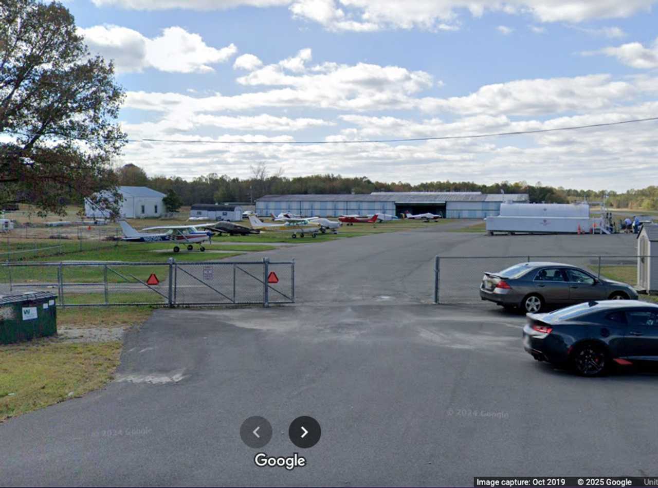 Mass Casualty: Skydiving Plane Crashes Off Runway At NJ Airport With 15 ...
