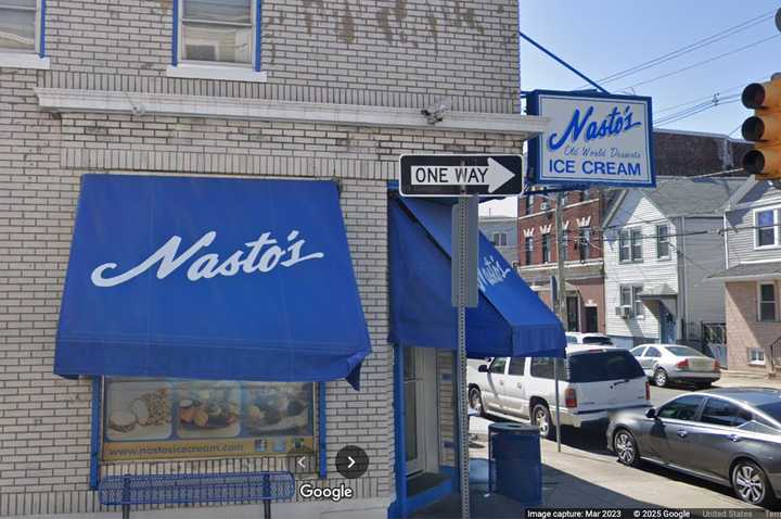 86-Year-Old Ice Cream Shop Expanding For First-Time Ever To Woodbridge ...