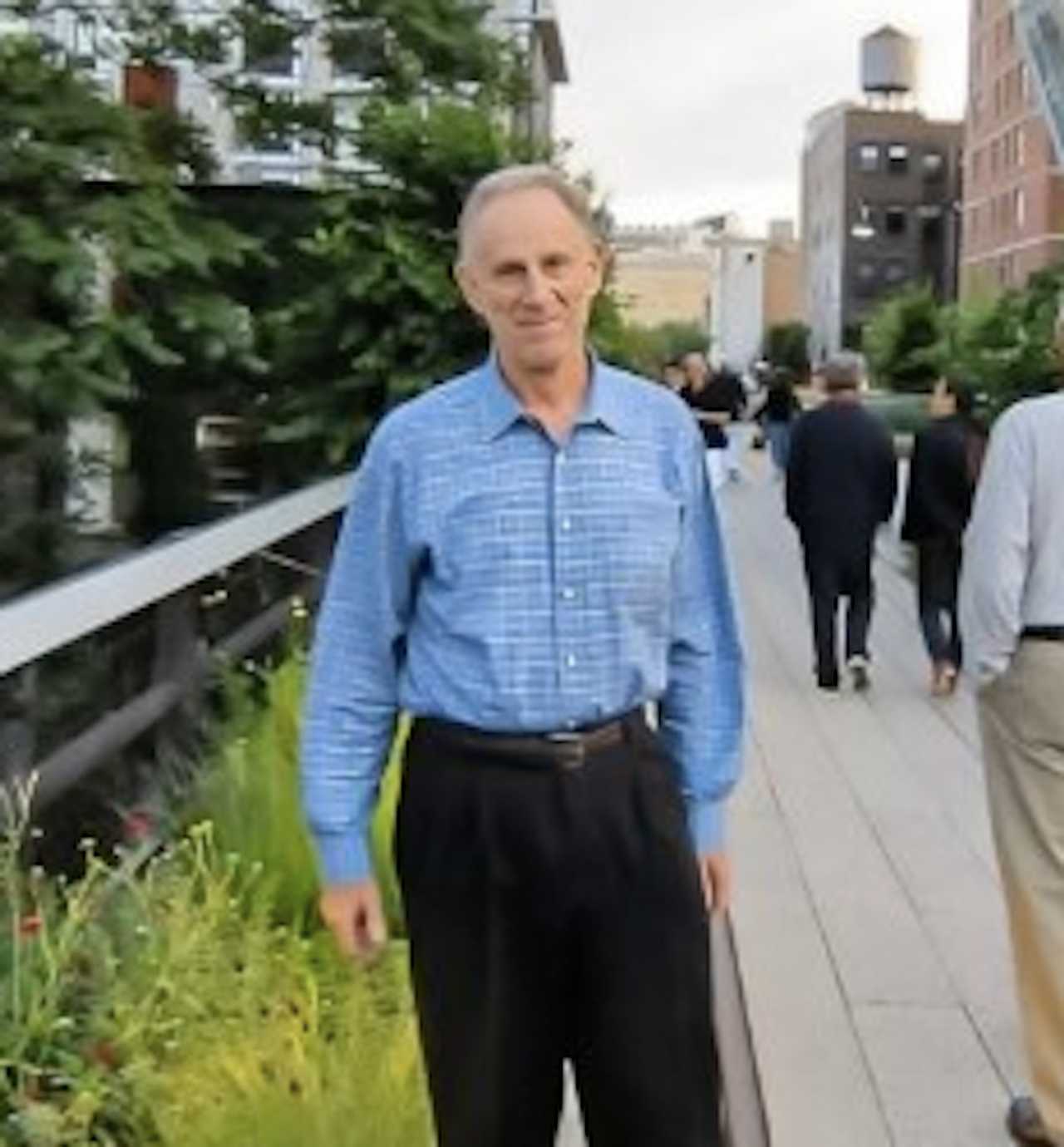 Versatile Actor Dan Ziskie, Played House Of Cards VP, Dies | Hatfield ...