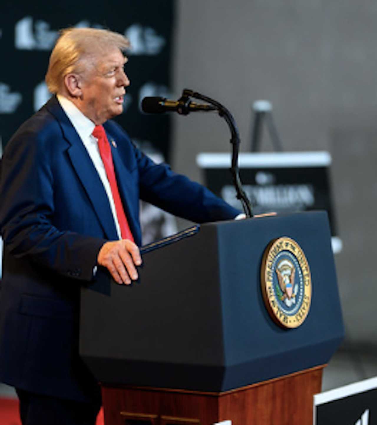 Trump Vows To Ban Mail-In Ballots, Voting Machines In 2026 | New London Daily Voice