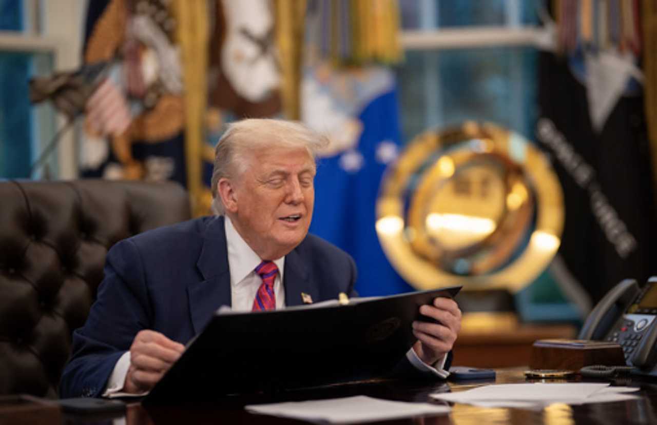 Trump Says He’s At 'Bottom Of The Totem Pole’ To Get Into Heaven ...