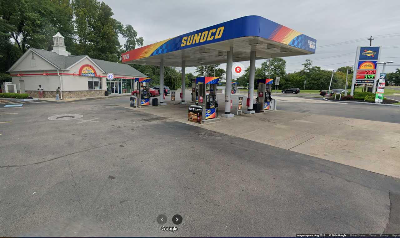 Man Punched, Dragged To The Ground, Robbed At Bucks County Gas Station: Report | Levittown ...